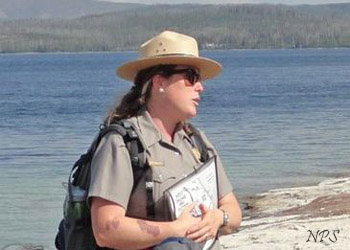 ranger-programs-yellowstone-national-park | Destination Montana