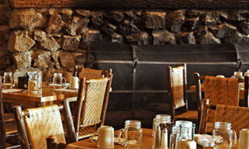 Yellowstone National Park Itinerary | Destination Montana